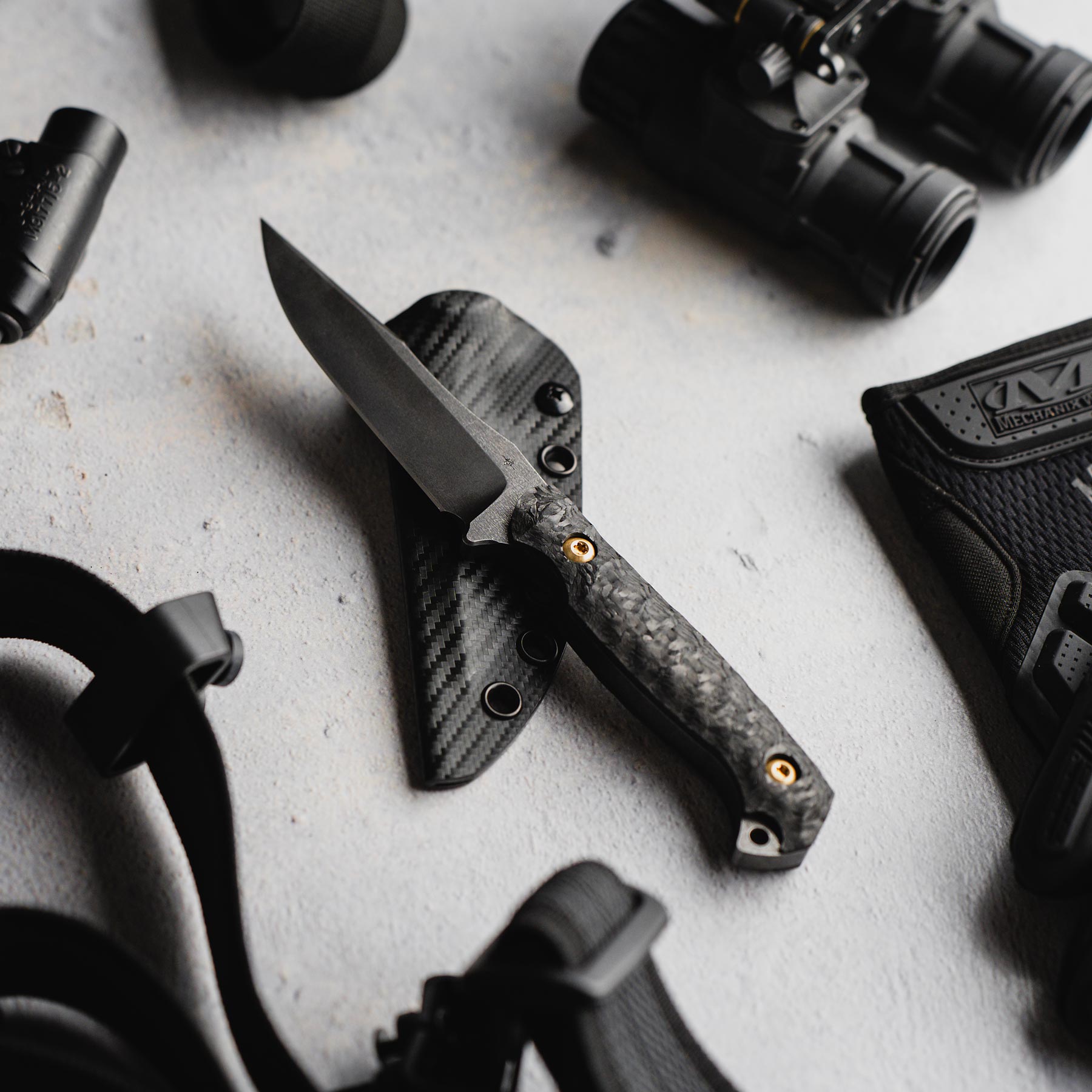 Toor Knives Carbon Fiber Krypteia - Firearms Direct Club